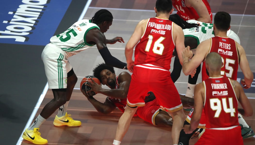 Μόνο ένας παίκτης του Παναθηναϊκού δεν επηρεάστηκε από τα γύρω-γύρω! - MySports360.com